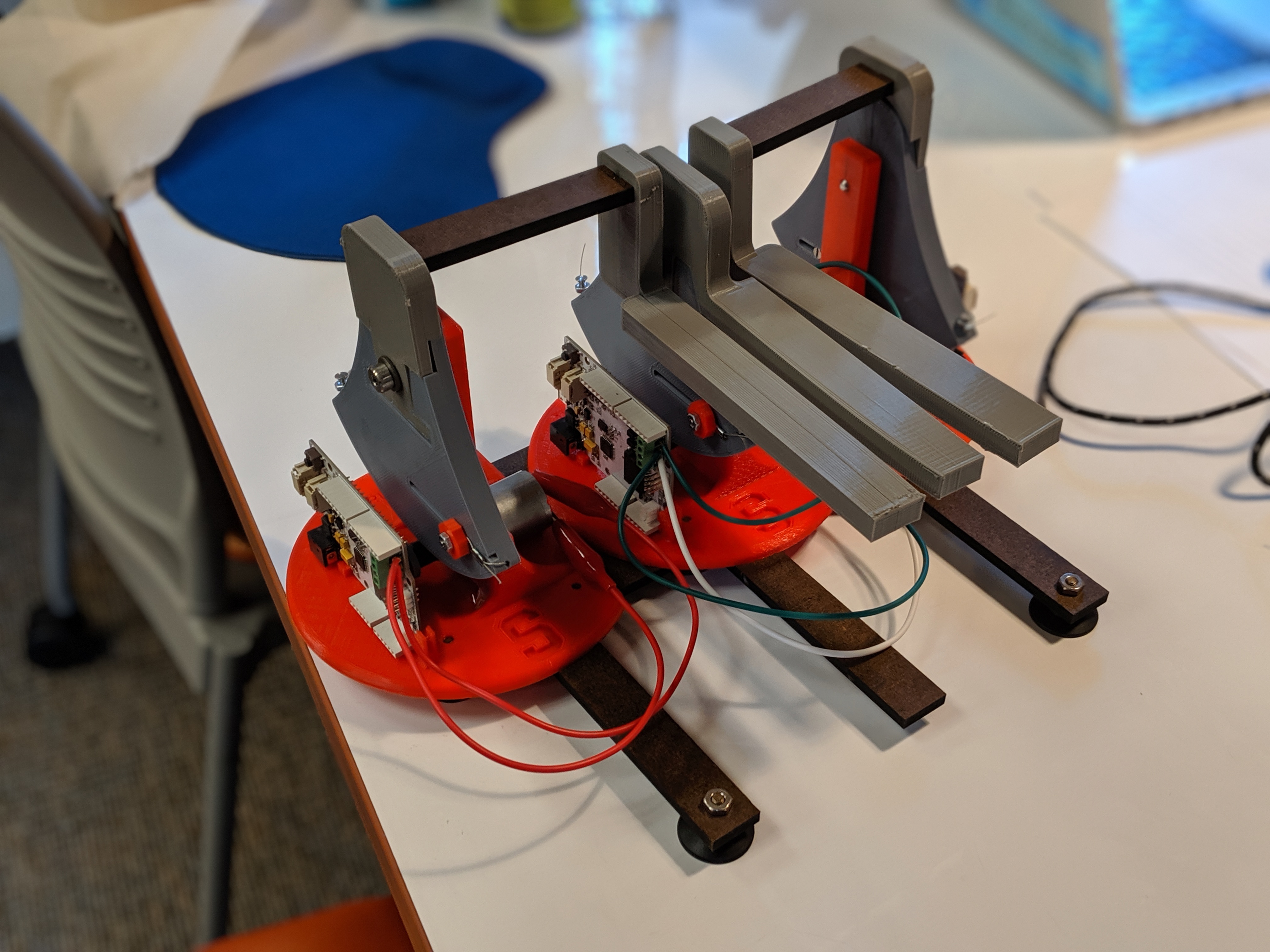 CHARM LAB ME327/Supakkul Chiu Darmawangsa
